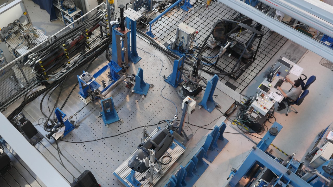 汽车和移动出行测试 | MTS 系统